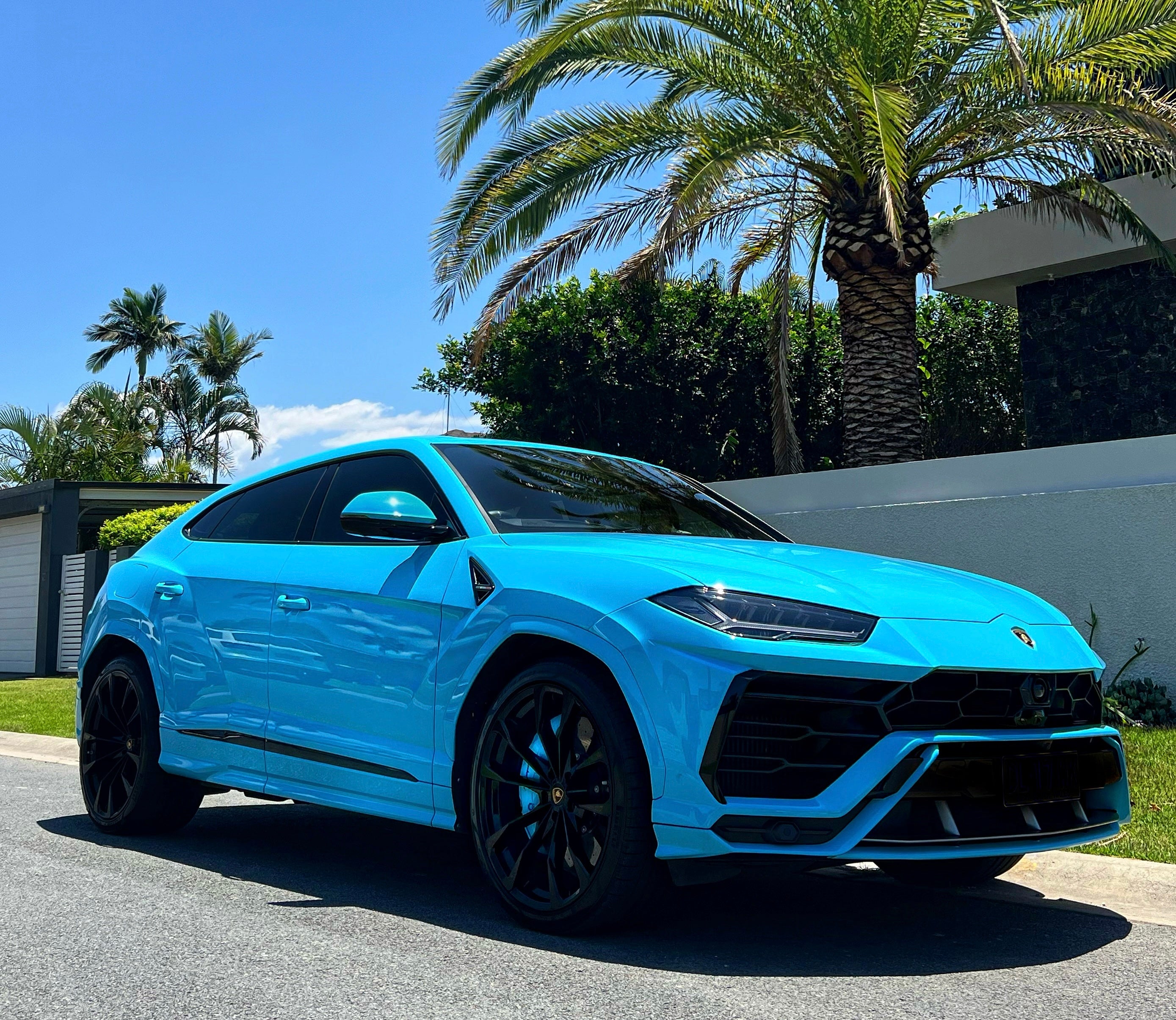 Luna Luxury Car Rentals | Exotic Car Hire in Brisbane & Gold Coast